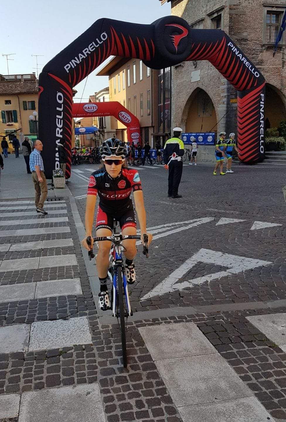 17 – PROFESSIONAL BIKE